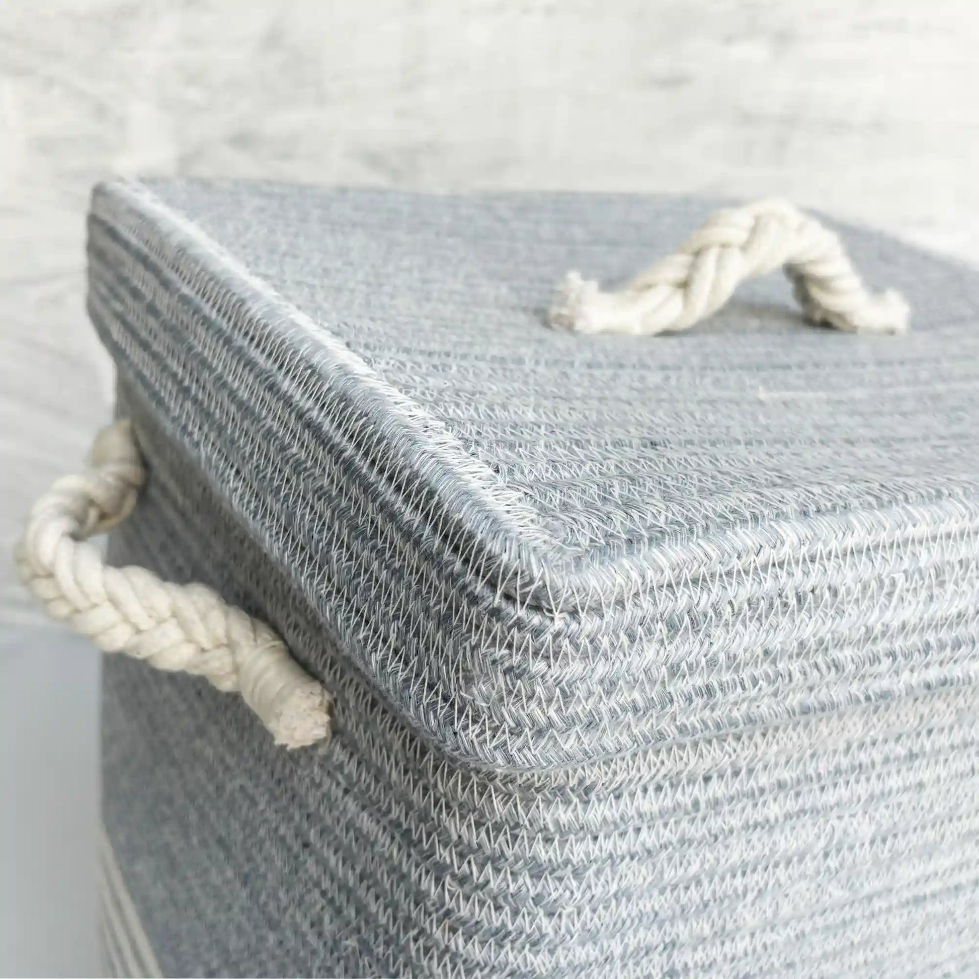 Rectangular Laundry Basket with Lid - Pastel Blue – Nobbys